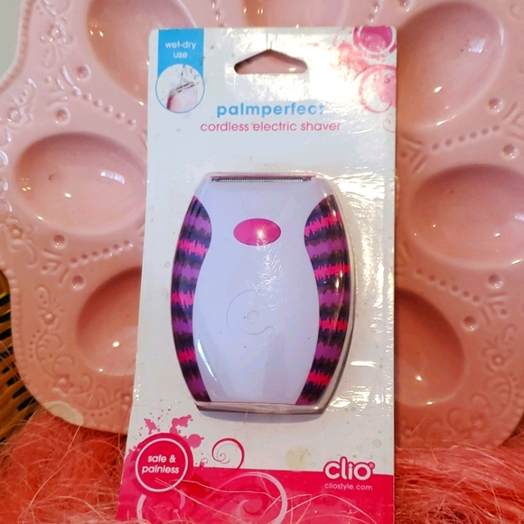 Clio | Skincare | Palm Perfect Cordless Electric Shaver | Poshmark